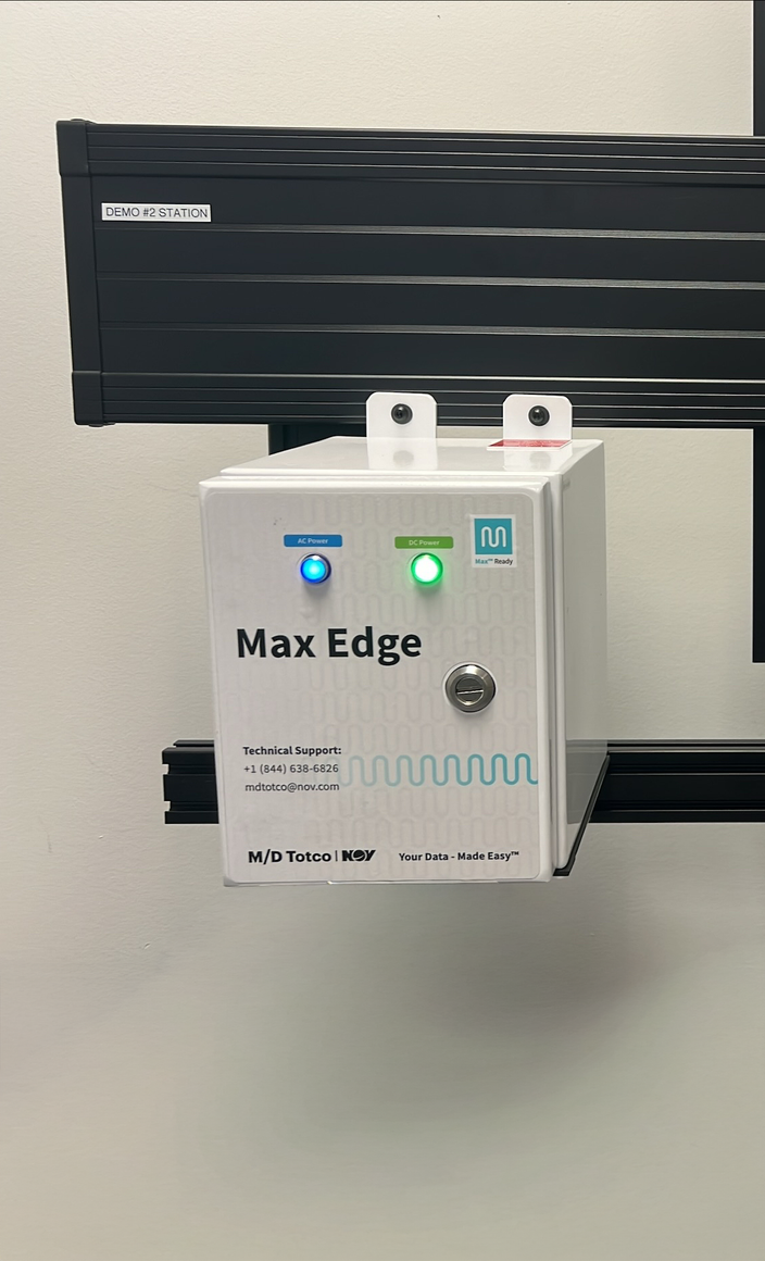 Max Edge | NOV