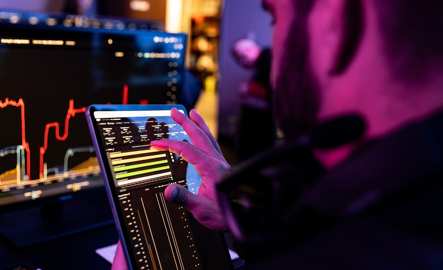 Max Completions | NOV